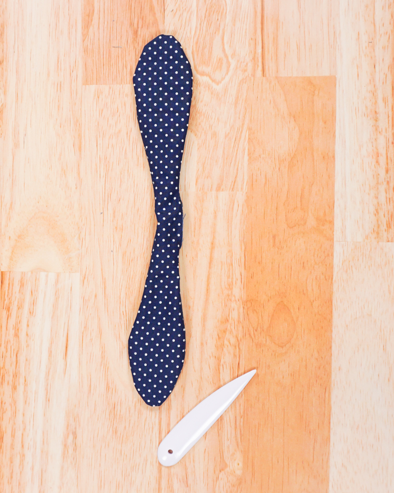 Free Scrunchie Sewing Pattern • Heather Handmade